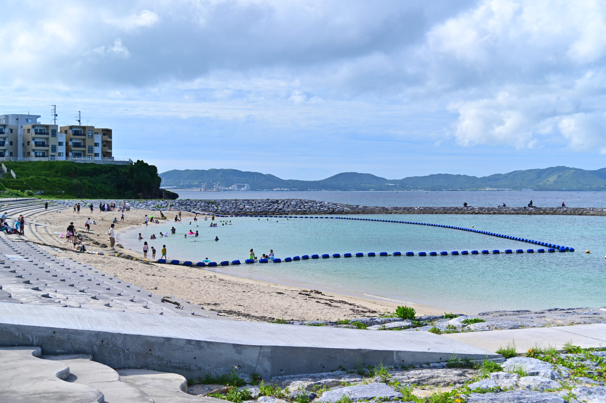 宇堅ビーチ Uken Beach – わかりやすい観光マップ Japan Sightseeing Map Kawaii Official